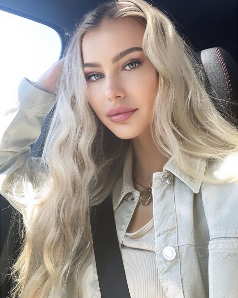 Lexi Atkins - Biography, Height & Life Story - LyricsAndBio