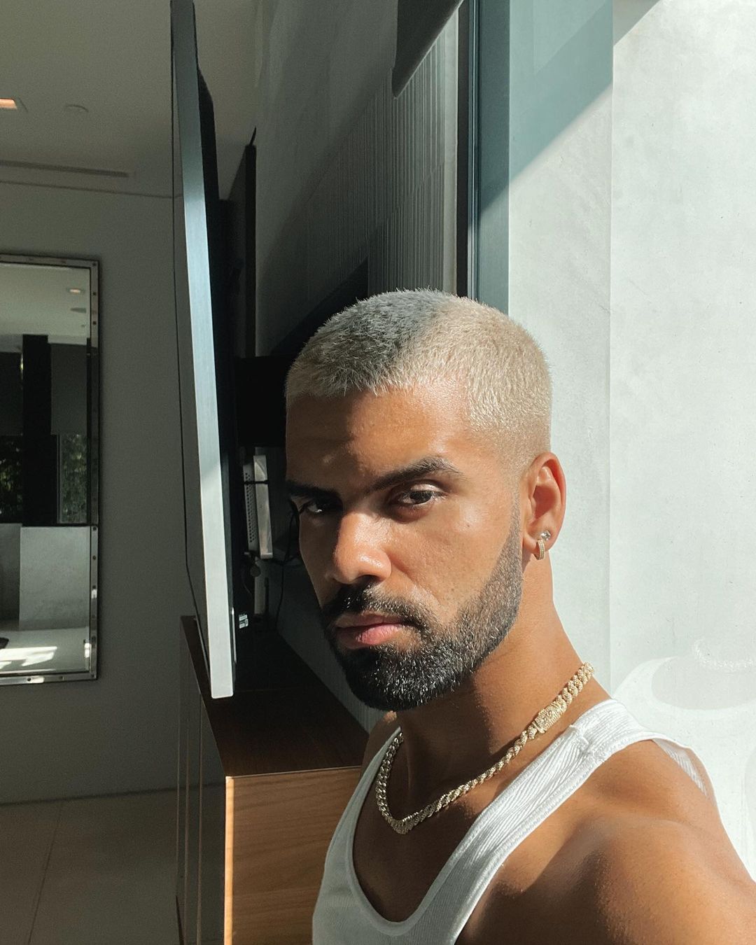 Nate Wyatt - Biography, Height & Life Story - LyricsAndBio